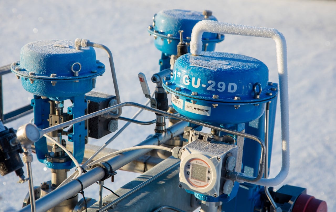 Control valves for feedstock, dilution steam and fuel