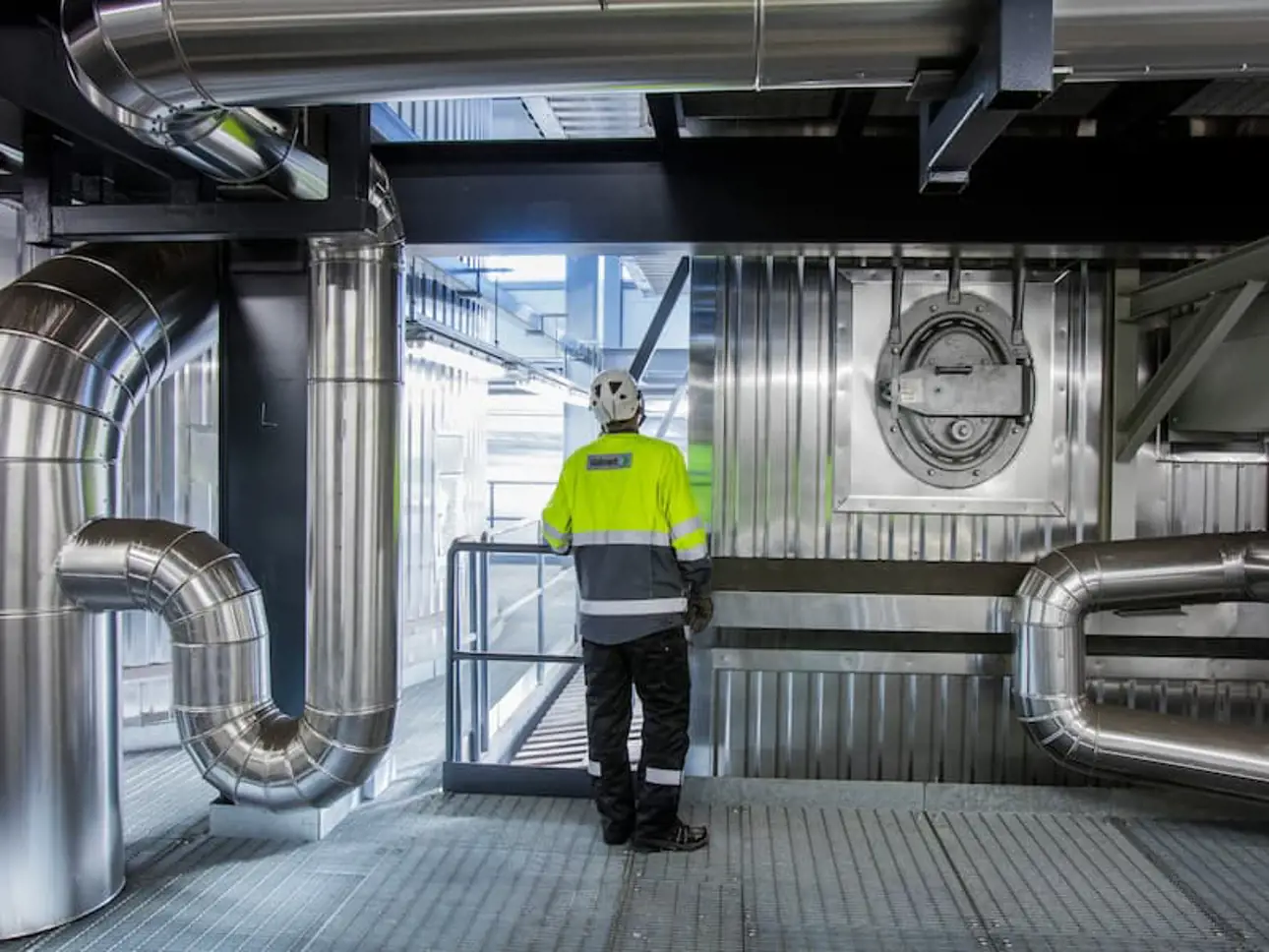 Field services for air emissions control