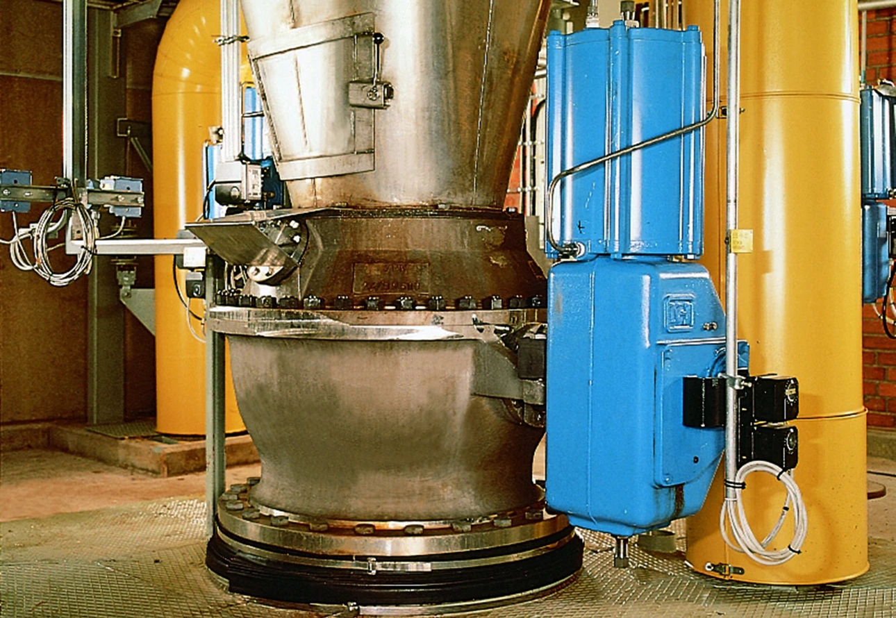 Life-long capping valve performance