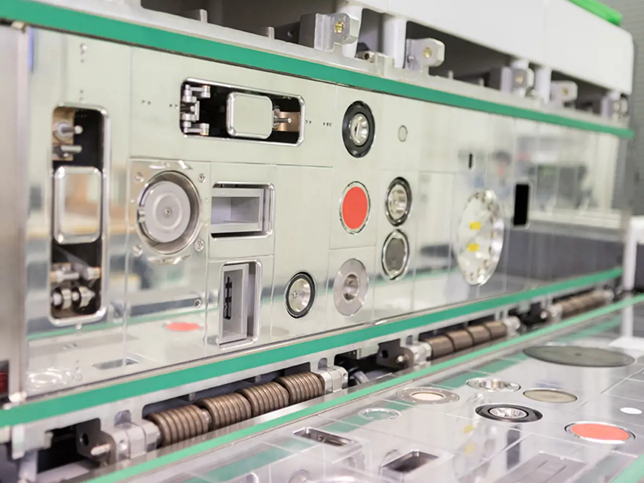 Valmet Paper Lab - automated board and paper testing laboratory