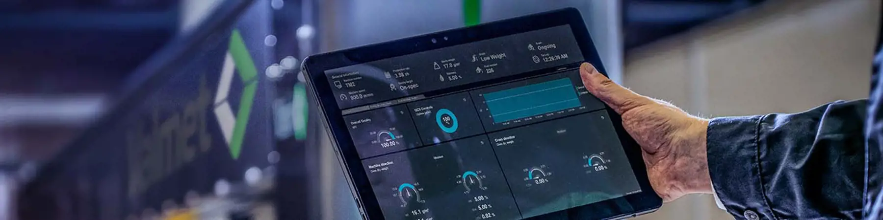 Industrial workstations and servers for DCS