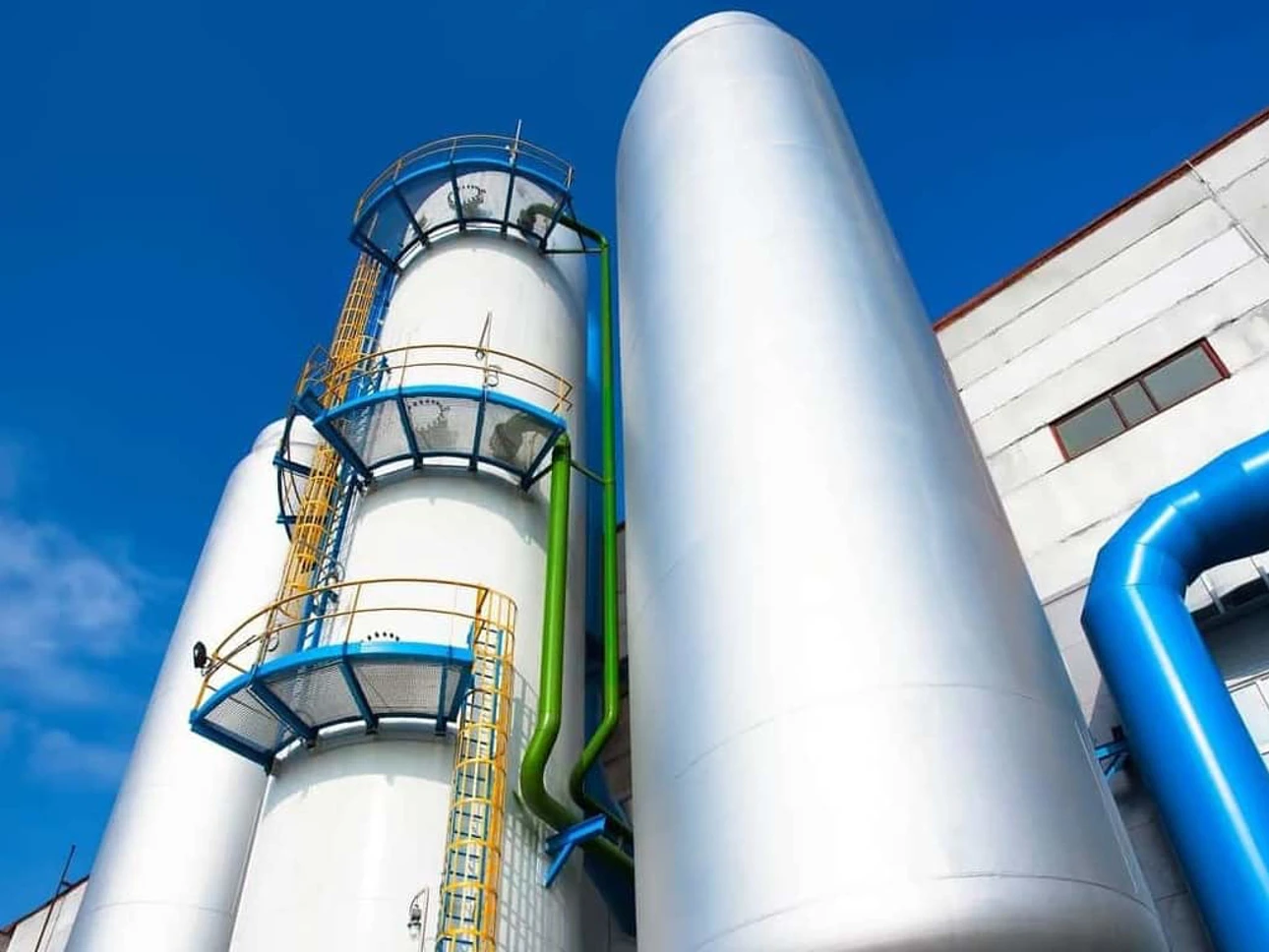 Automation and flow control for the industrial gas