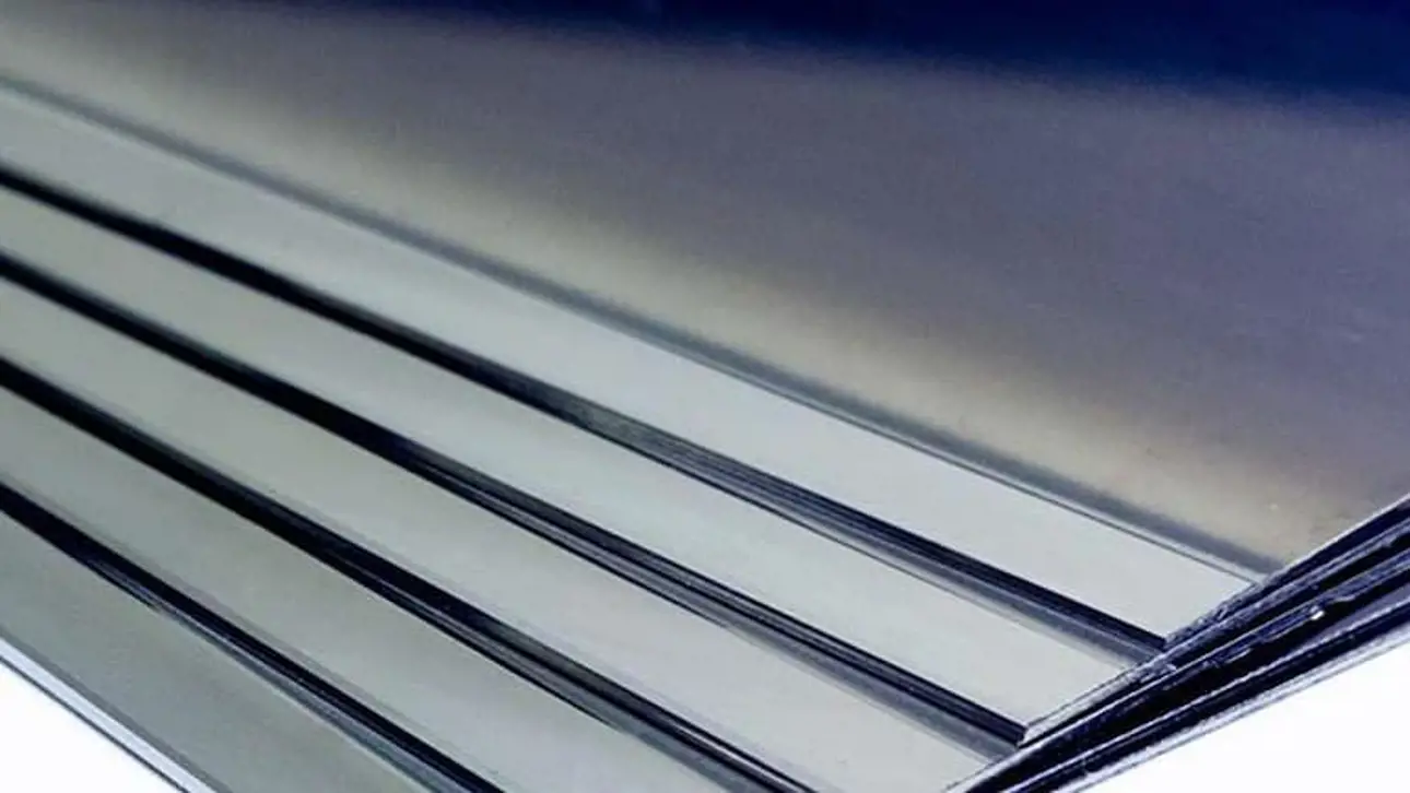 Coater blades for board and paper machines | Valmet