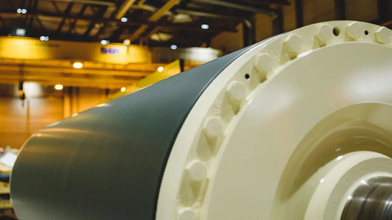 Automatic cleaning for fabrics and backing rolls | Valmet