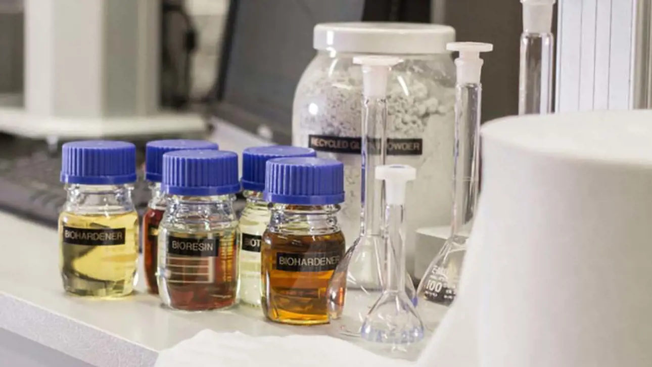 Roll covers for paper and board | Valmet