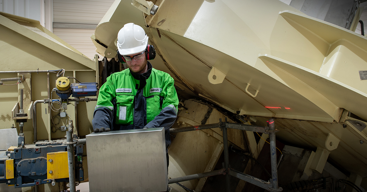 Field services for woodhandling equipment